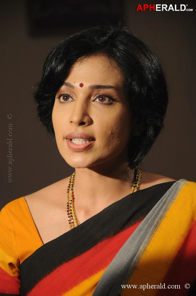 Aakasamlo Sagam Movie Stills