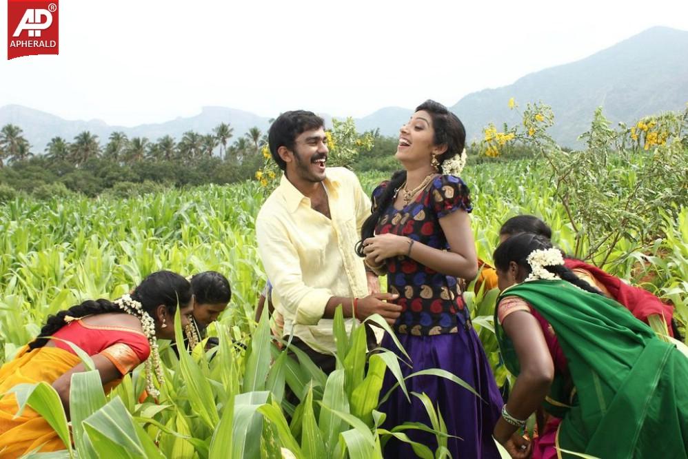 Aalamaram Movie New Stills