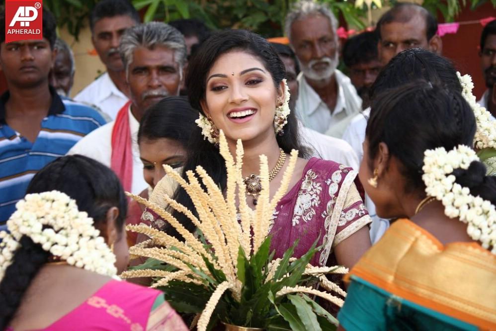 Aalamaram Movie New Stills