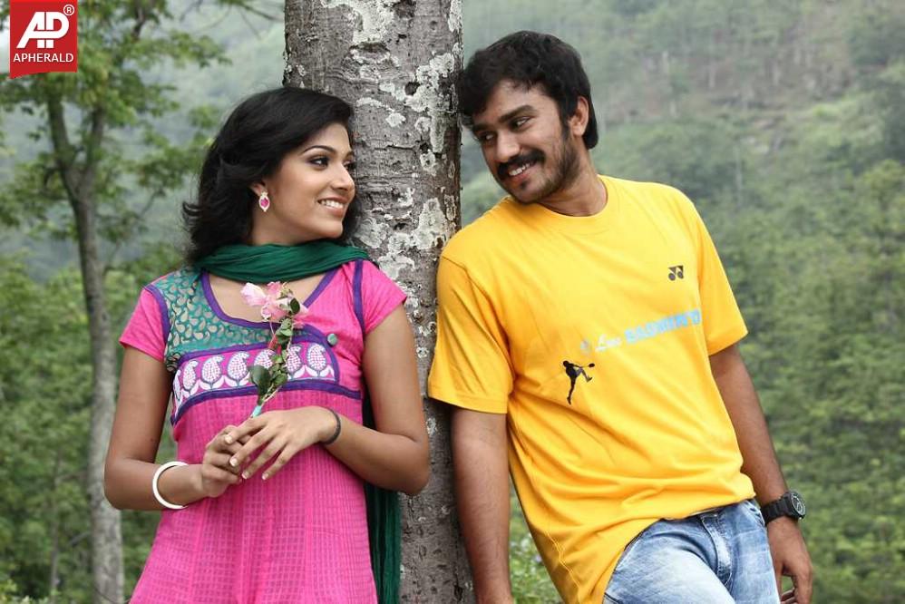 Aalamaram Movie Stills