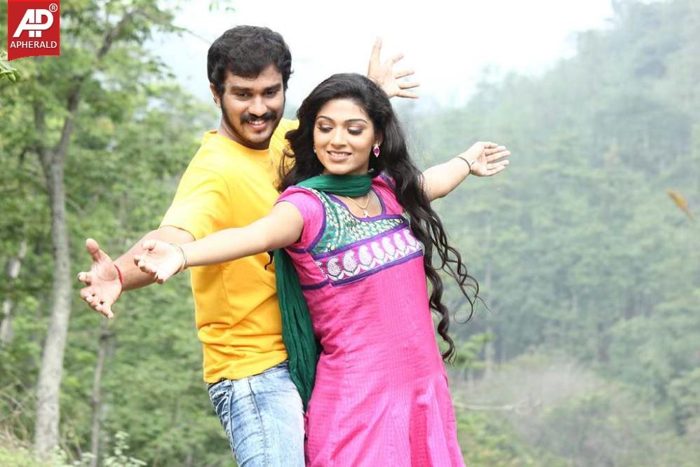 Aalamaram Movie Stills