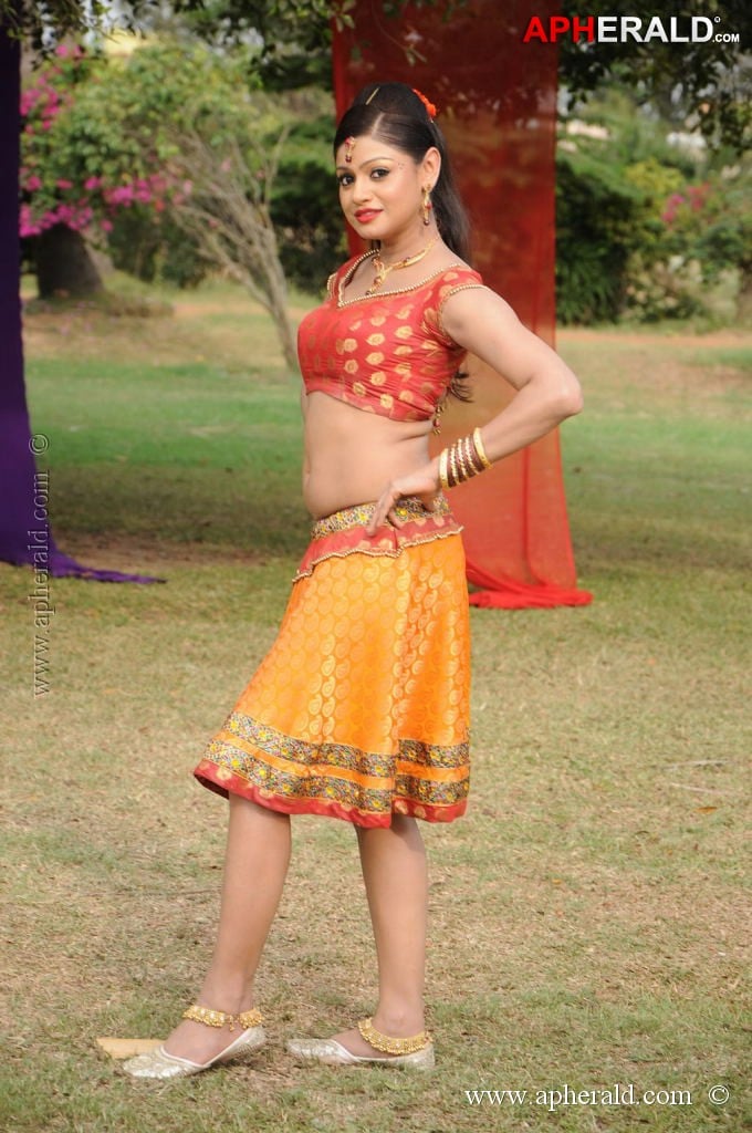 Angusam Movie hot Stills