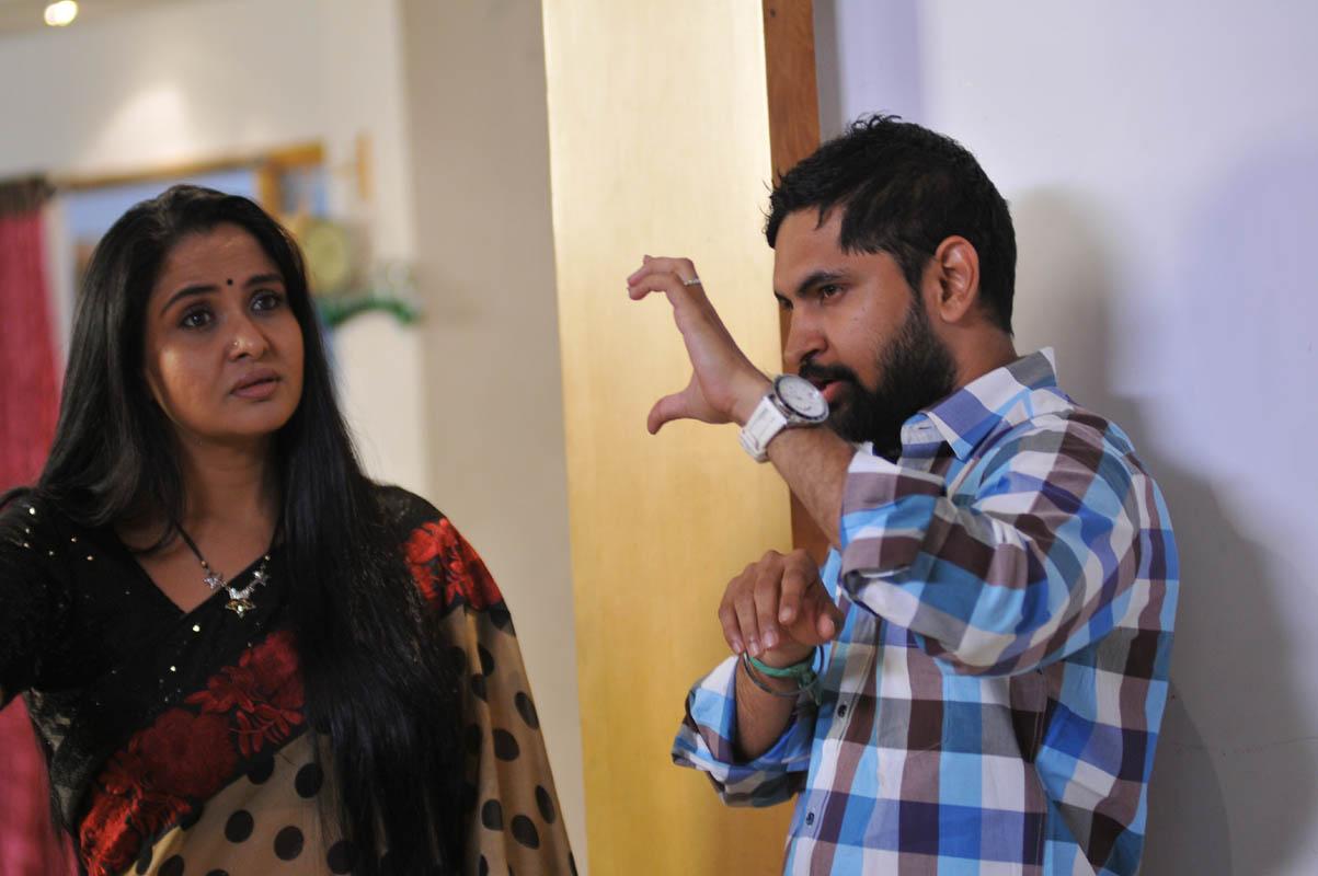 Dongaata Working Stills