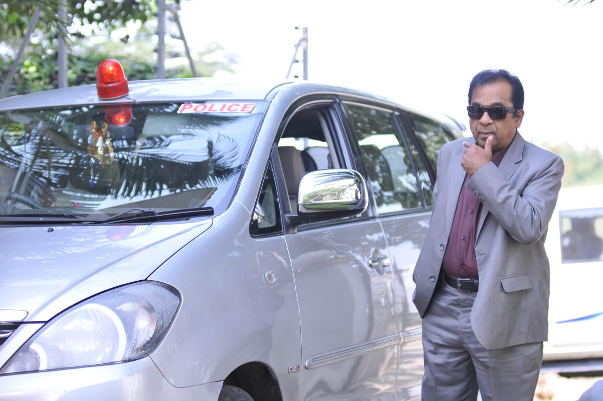 Dongaata Working Stills