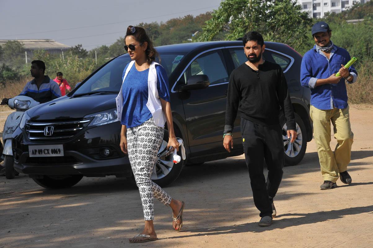 Dongaata Working Stills