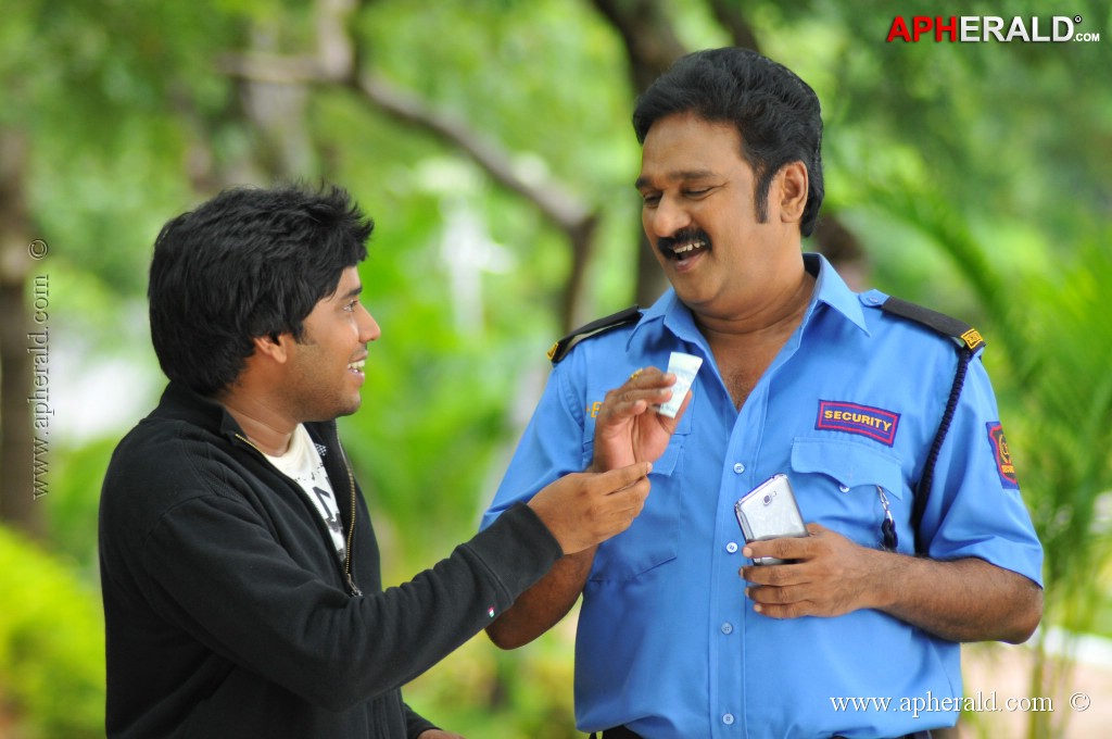 Gallo Telinattunde Movie Stills