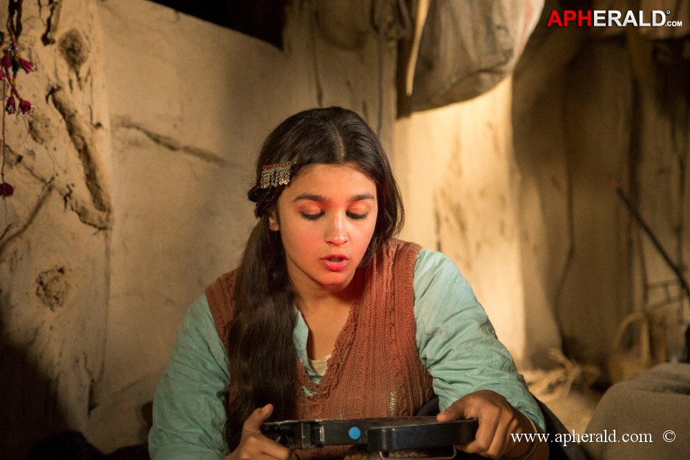 Highway Movie Stills