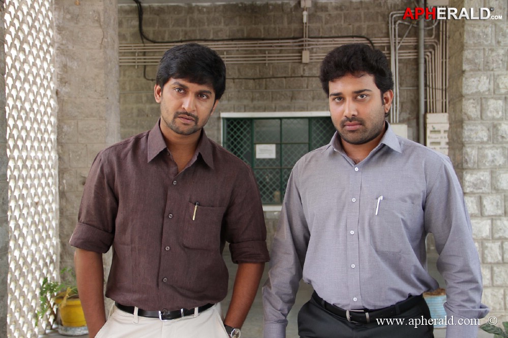 Jendapai Kapiraju Movie Pics