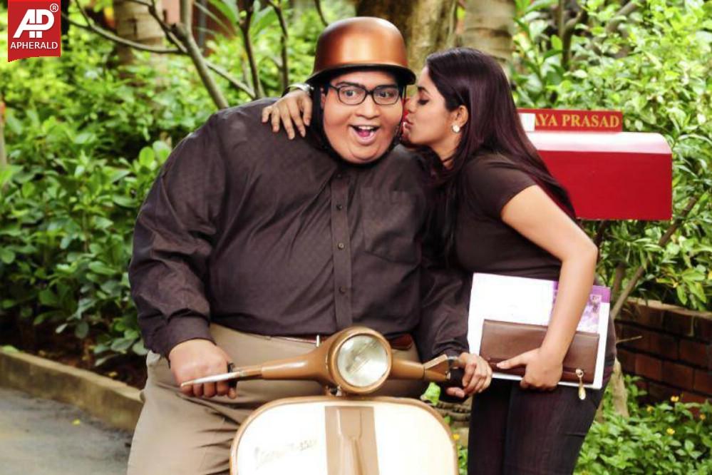 Laddu Babu Movie Latest Gallery