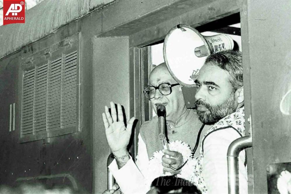 Modis Unseen Pictures