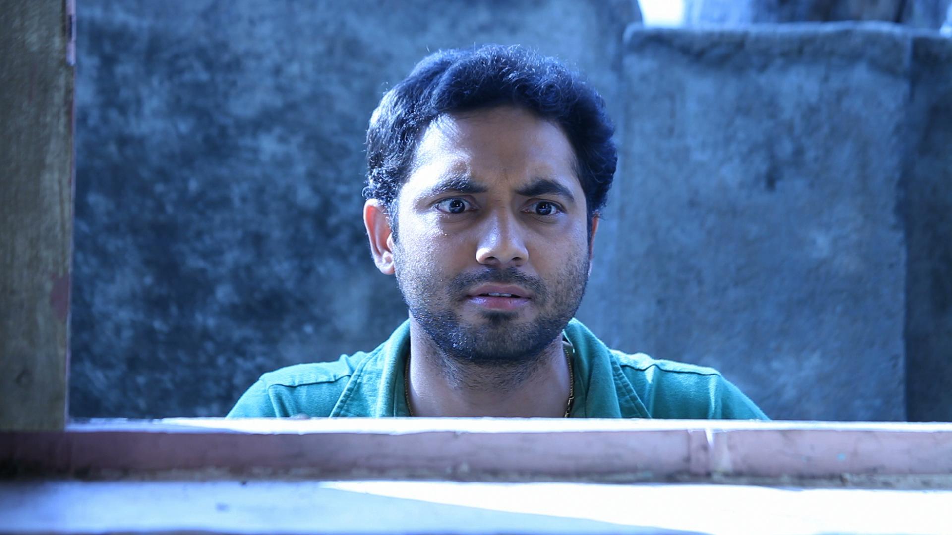 Pushpak Movie Stills