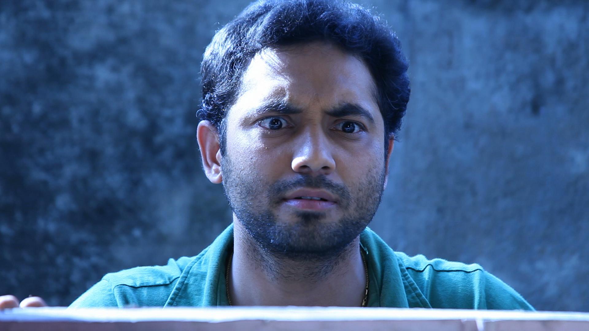 Pushpak Movie Stills