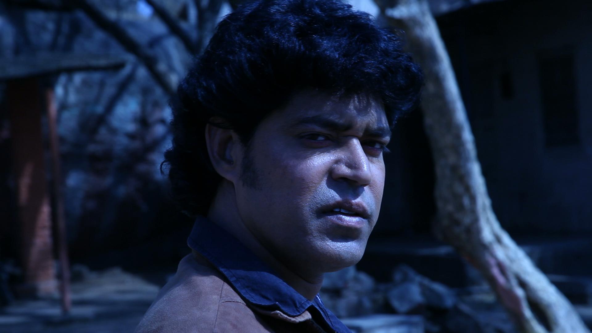 Pushpak Movie Stills