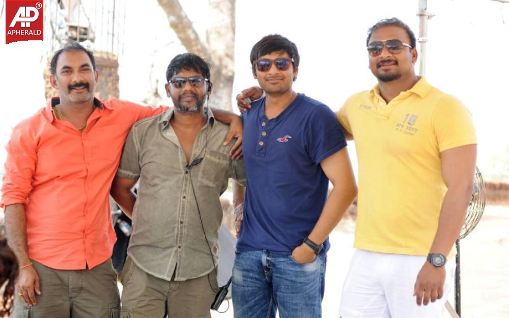 Run Raja Run Movie Working Photos