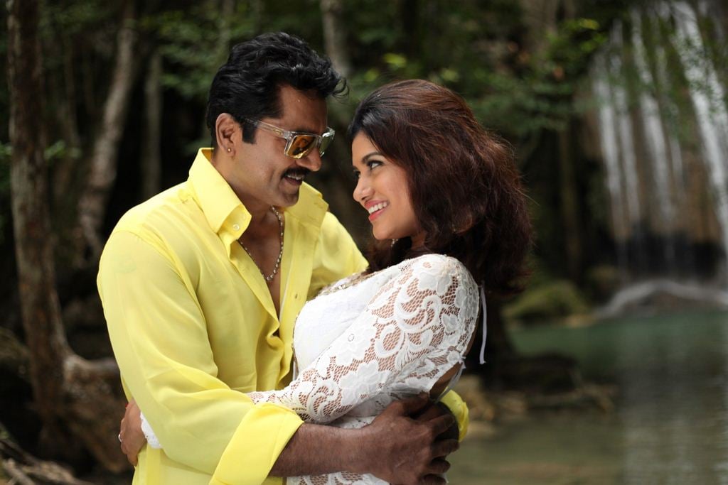 Sandamarutham Movie Wallpapers