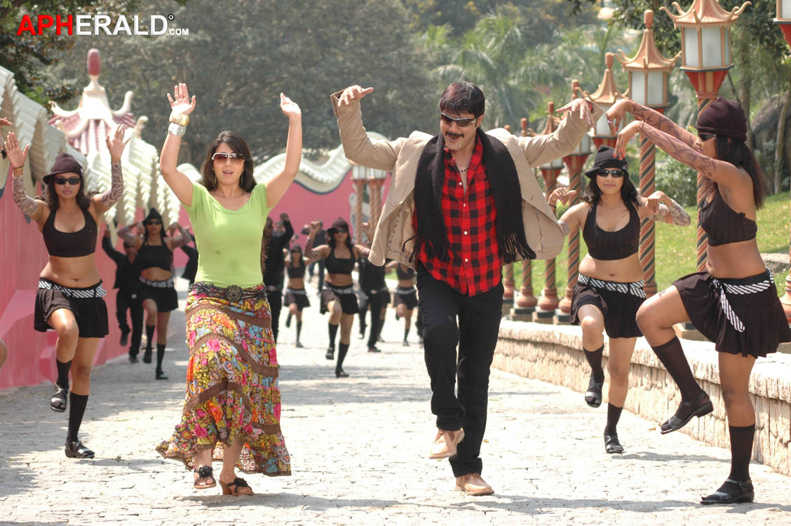 Sevakudu Movie Stills