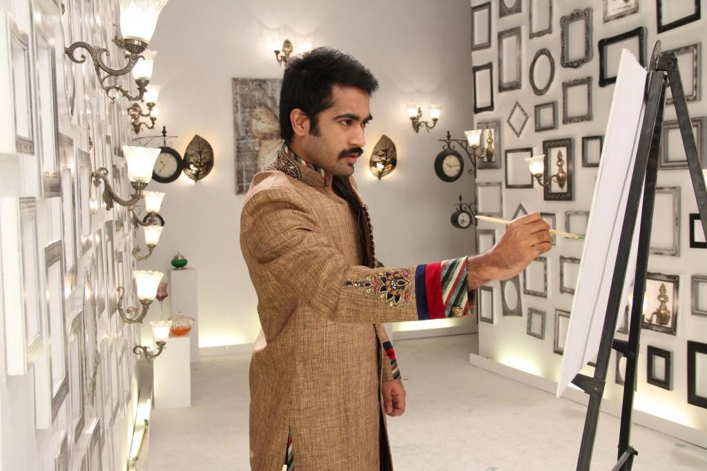 Thottal Thodarum Movie Stills