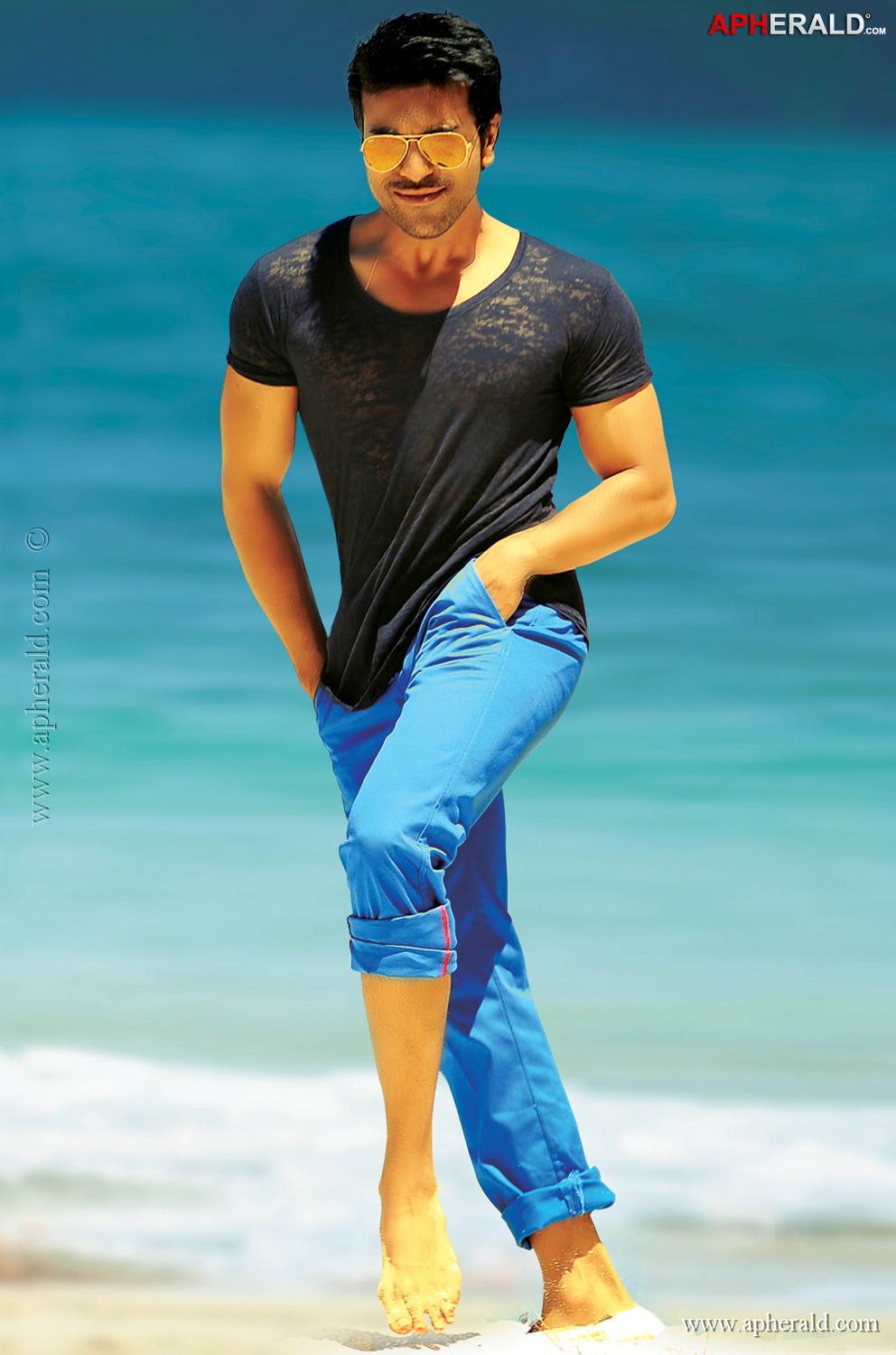 Yevadu Latest Stills