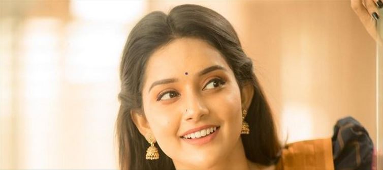 Movie reviews, Tollywood Gossips, Star News