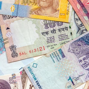 How to replace your damaged currency notes?