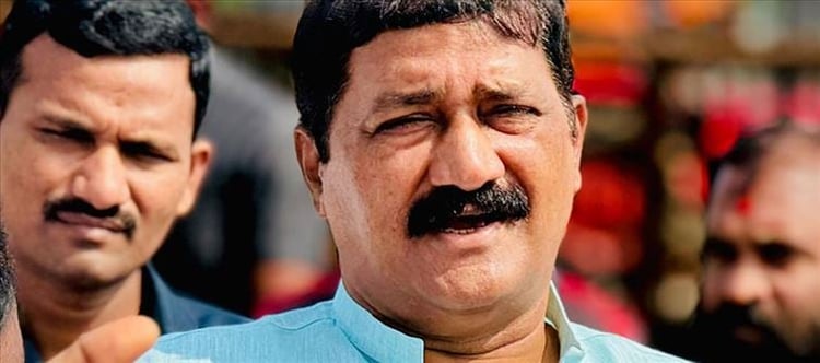 Ganta Grabs the Seat He Desired