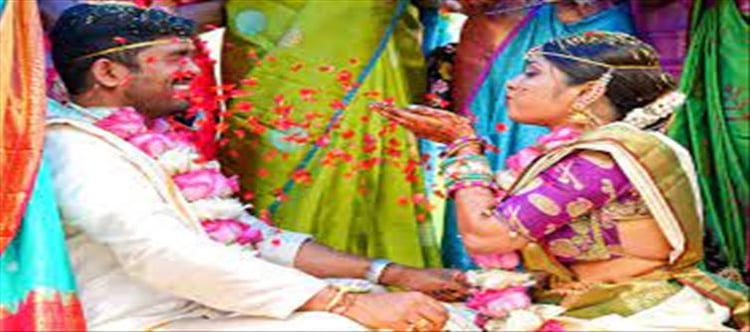 Traditional rituals in wedding ceremonies..Let s know...