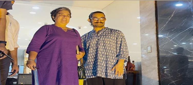 Aamir Khan seen at ex-wife Reena Dutta s house