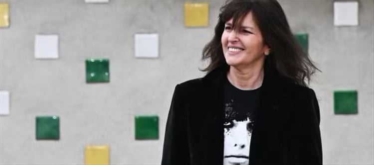 Chanel s creative director Virginie Viard to leave...