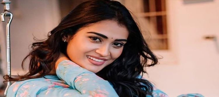 Is this Big Boss Purnima? Shocking fans as a glamorous stor