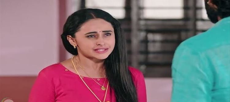 Sahana, who taught by kicking the one who came to attack..