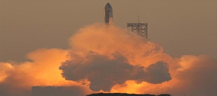 Elon Musk’s SpaceX mega rocket Starship exploded minutes in