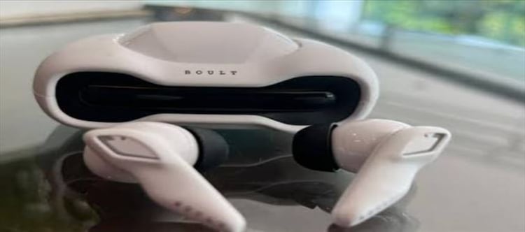 Boult Astra Neo TWS Earbuds With Up To 70 Hours Playtime La