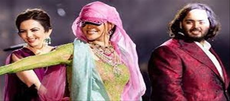 The World Famous Barbadian singer Rihanna s Net Worth..