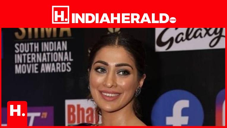 Lakshmi Rai Hot Photos Shoot In Award Function