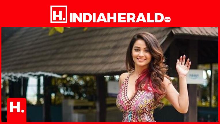 Actress And Model Adaa Khan Latest Photo Collection