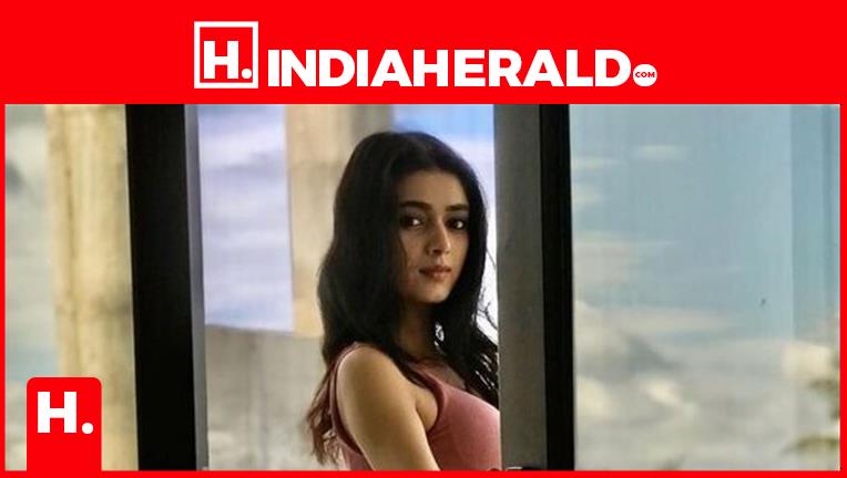 Actress And Model Neha Solanki Image Collection