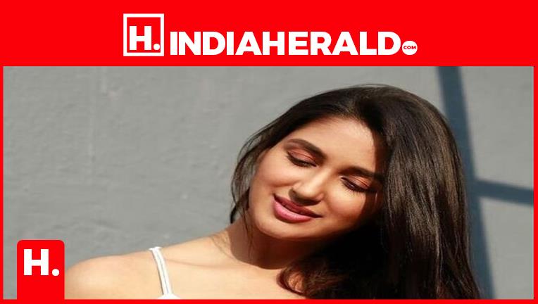 Actress And Model Nikita Dutta Latest Images
