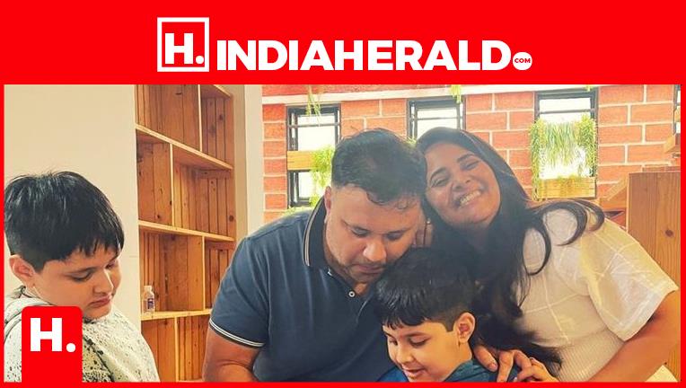 Anasuya Bharadwaj New Images With Family