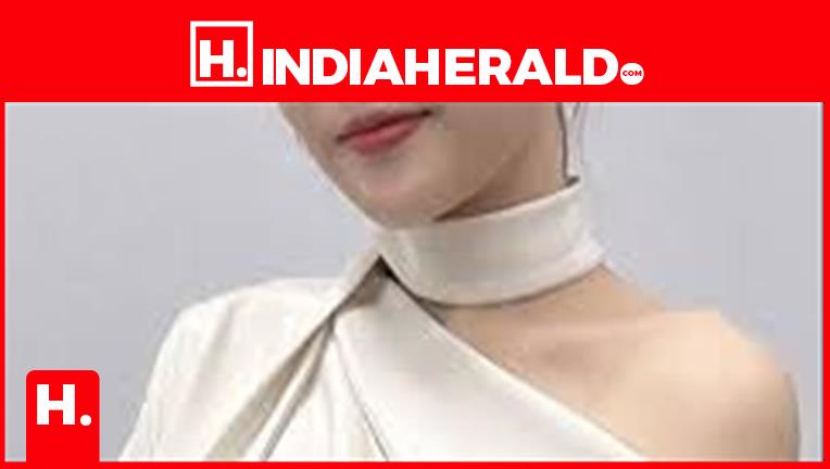 K-Pop Singer body found in hotel room??