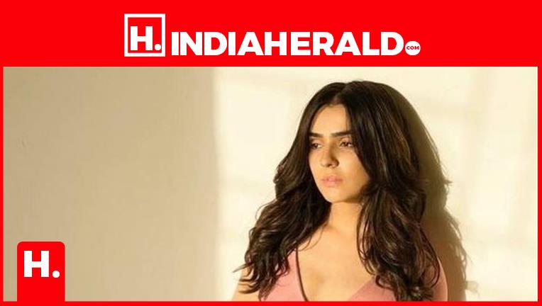 Sidhika Sharma New Photo Shoot