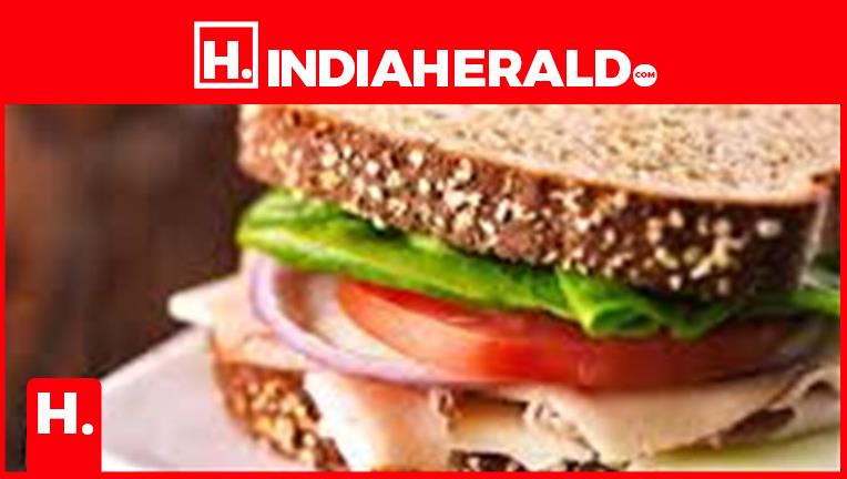 索 World Sandwich Day 2025: 8 Wholesome & Healthy Sandwich