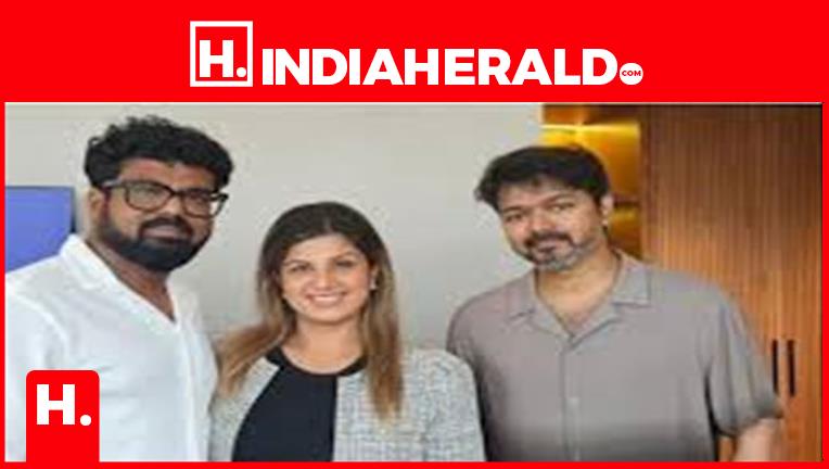 Actress Ramba visited Thalapathy Vijay..