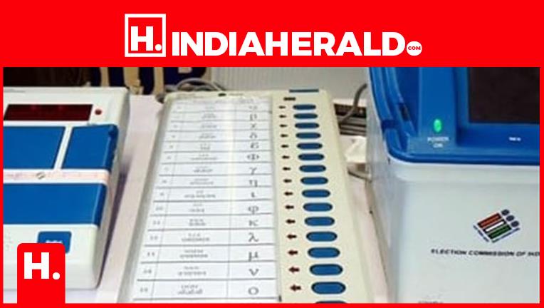 AP: Everything is ready - Polling ready to begin