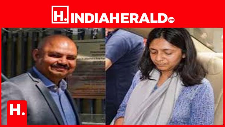 Bibhav Kumar was detained by the police for five days...