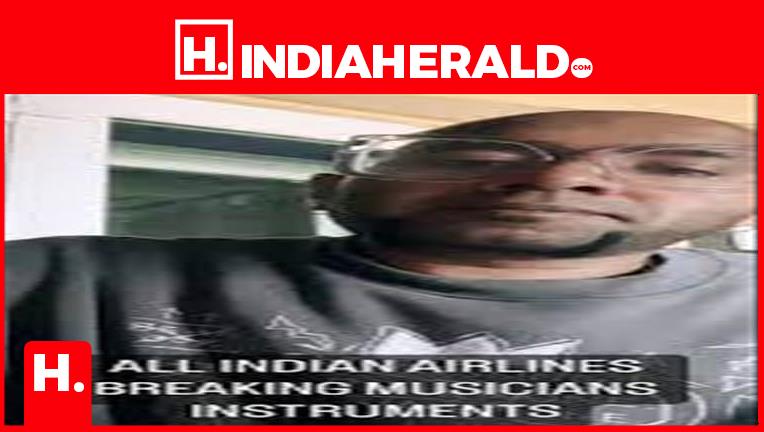 Famous Singer accuses airlines of breaking musical instrume