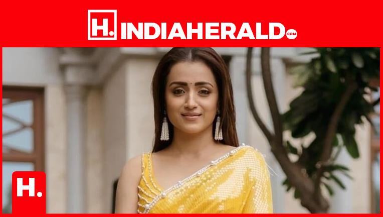 Happy Birthday Trisha - The Real Lady Super Star