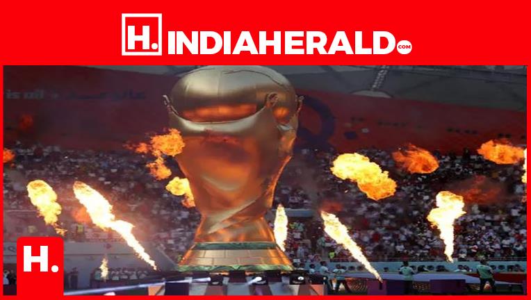 Is Qatar creating fake fans in stadiums..