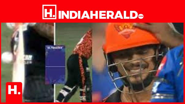 Ishan Kishan walks off without appeal..