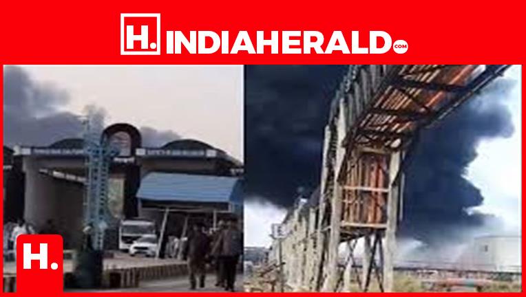 Massive explosion at IOCL Refinery in Vadodara, rescue unde