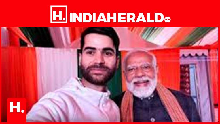 Modi s Friend - Who Is Kashmir s Nazim?